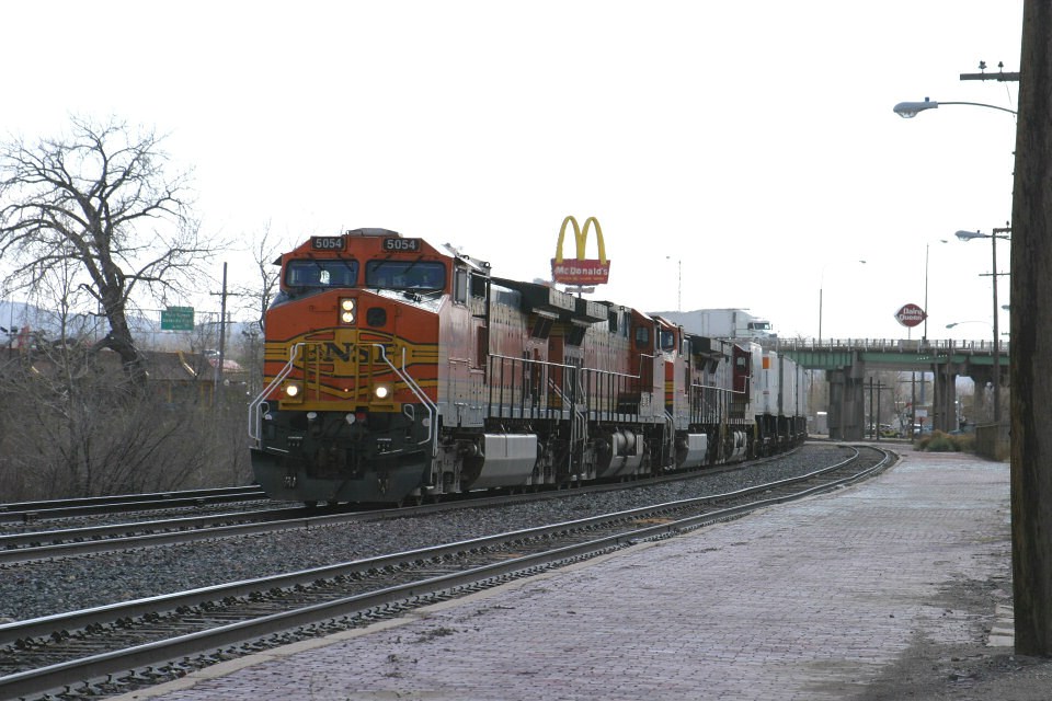 BNSF 5054